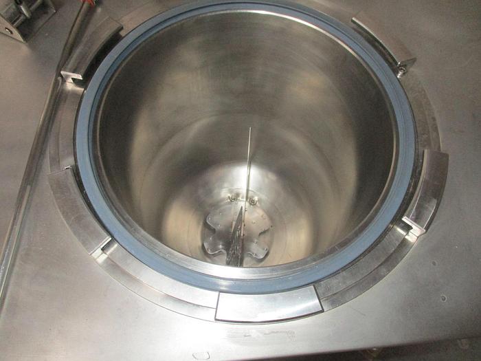 D'occasion 2007 AES Laboratoire / BIOMERIEUX MASTERCLAVE 60 à vendre à ...