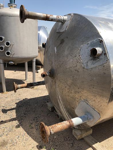 Used 2600 GAL SINGLE SHELL STORAGE TANK for Sale at Dairy Engineeri...