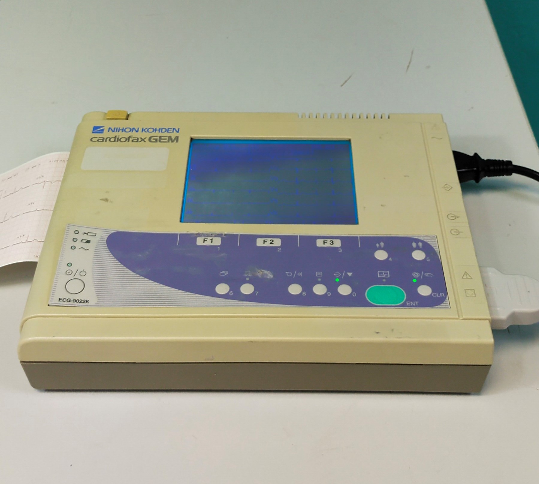 Nihon Kohden Cardiofax GEM EKG Gerät EKG Kabel