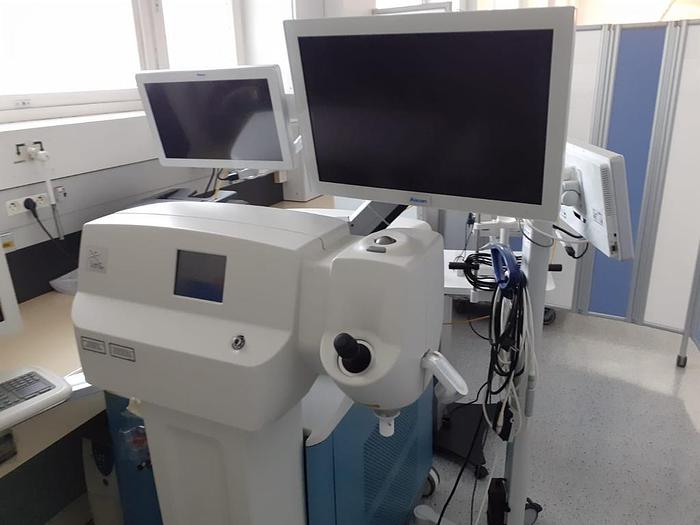 ALCON Laser LENSX Ophthalmischer mit alle Zubehör