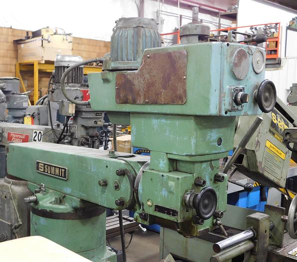 Used Summit Vertical Milling Machine for Sale in Orange City, Iowa