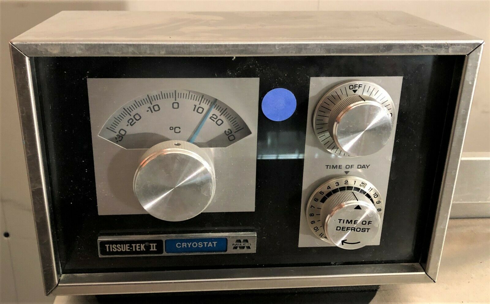 正如Miles Tissue-Tek II 4553 Cryostat显微切片机在化学RG咨询公司出售 - bob手机版app下载,BOB体育 ...