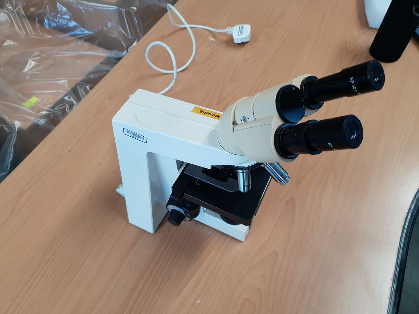 Zeiss Standard 20 Microscope in Doncaster, United Kingdom