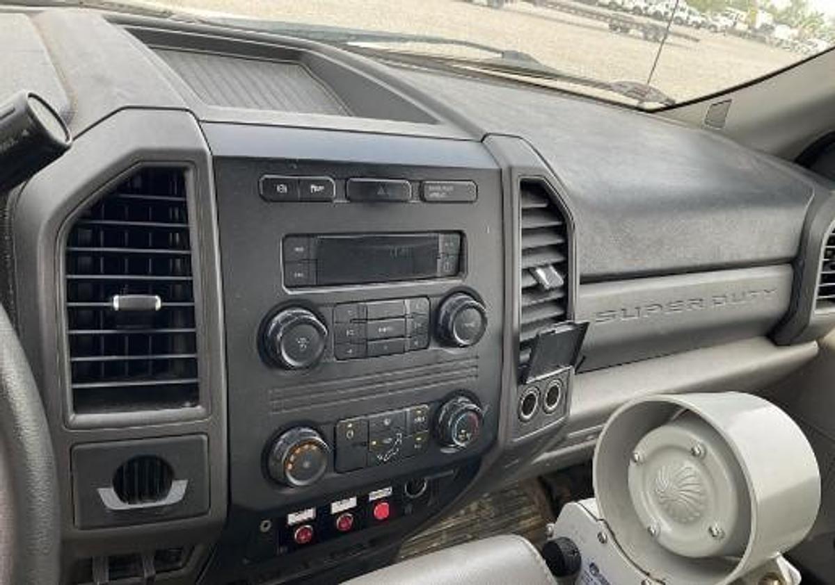 Used Altec AT235P Cable Placer on 2017 Ford F550 Utility Truck - 91911 ...