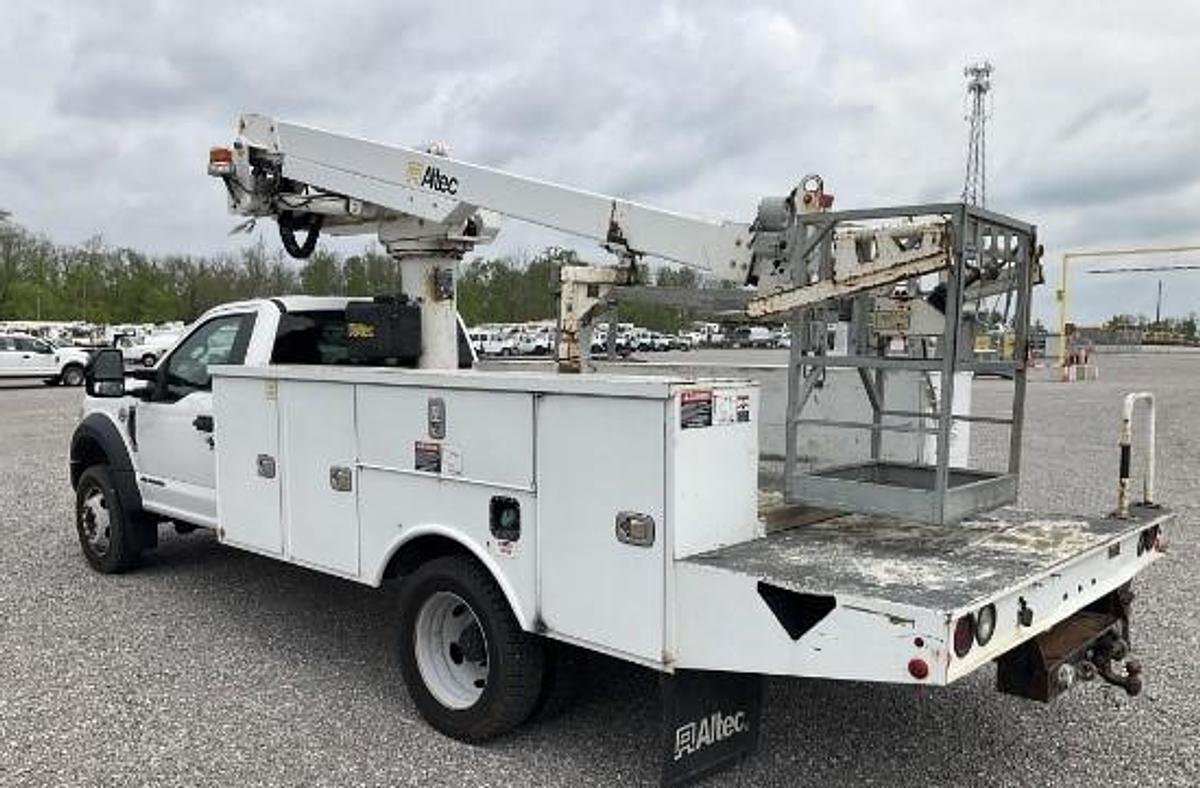 Used Altec AT235P Cable Placer on 2017 Ford F550 Utility Truck - 91911 ...