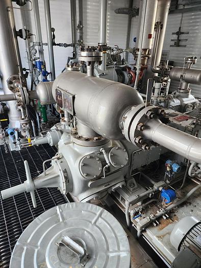 Used 169 hp Cat 3306TA Ariel JG/4 4-Stage Acid Gas Compressor for S...