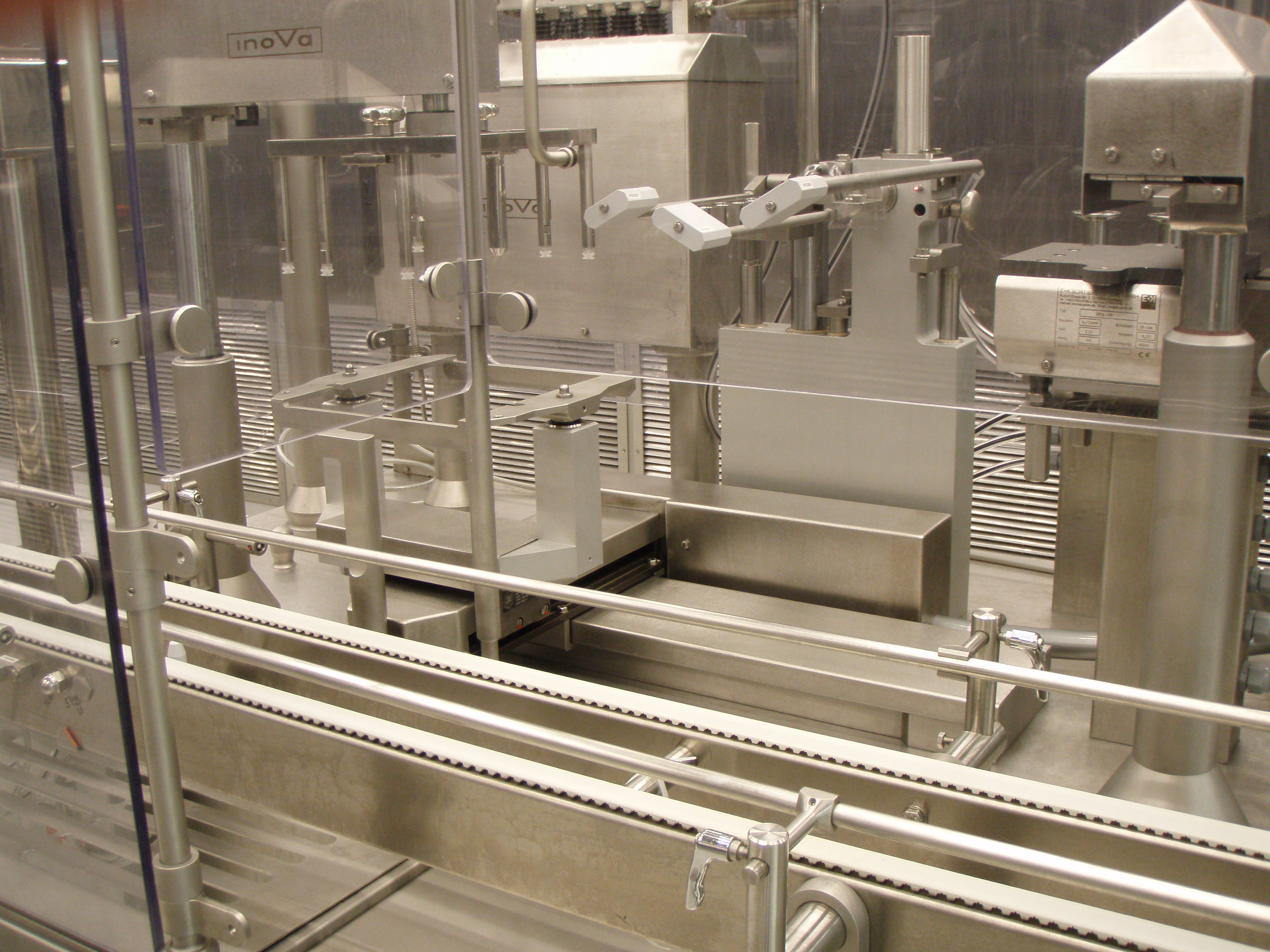 Used OPTIMA - Liquid Filling Line - SV125 + EK321 + MEDISEAL CP3 for ...