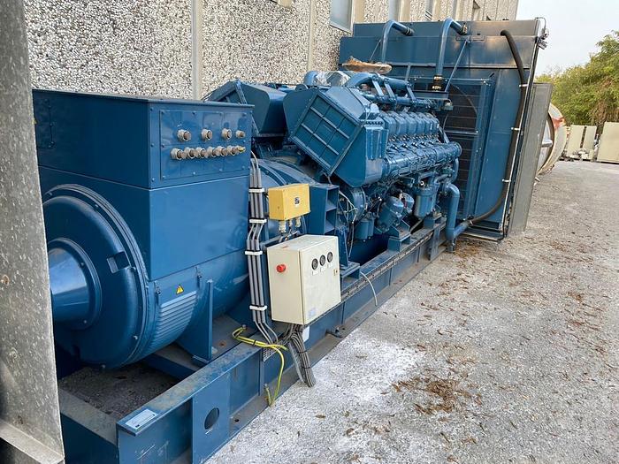 Used DIESEL GENERATOR STAMFORD 1100 KW - 1400 KVA, YOM 1992, 585 ...