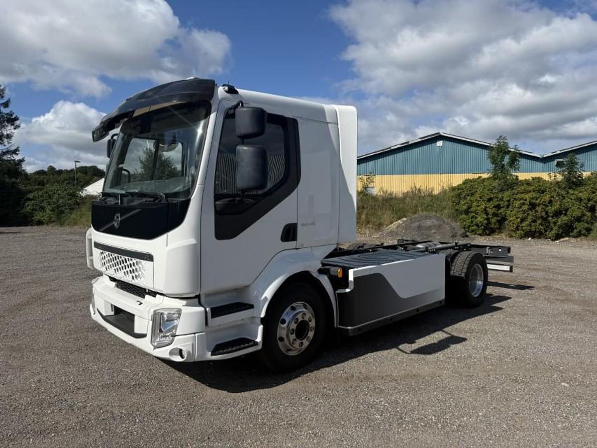 Meget god Volvo FL Electric 4x2 16 ton til salg på Padborg, Danmark