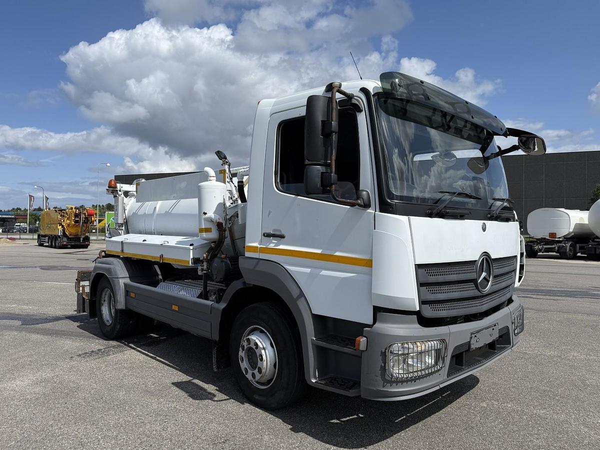 God Mercedes Atego 1323 RHD 4x2 Euro 6 Hvidtved Larsen Cityflex til salg på Padborg, Danmark