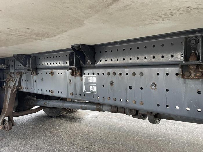 God Mercedes Axor 1824 4x2 Euro 5 til salg på Padborg, Danmark