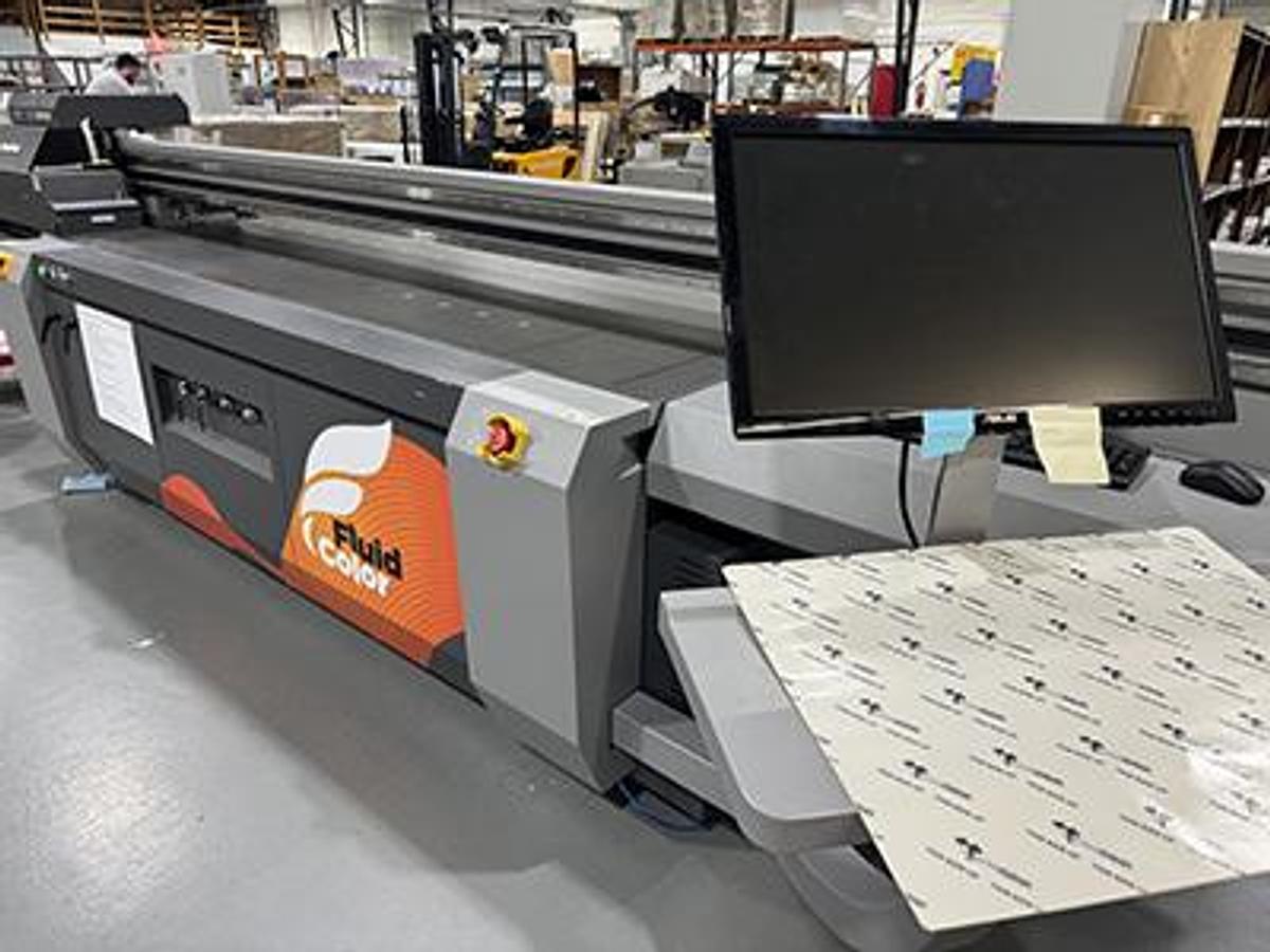 Used 2022 Fluid Color R84F for Sale in OR, USA