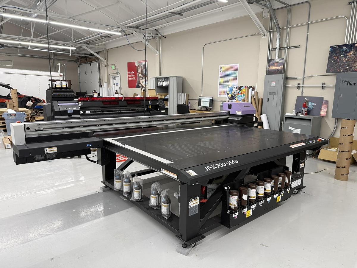Used 2021 Mimaki JFX200-2513 for Sale in UT, USA