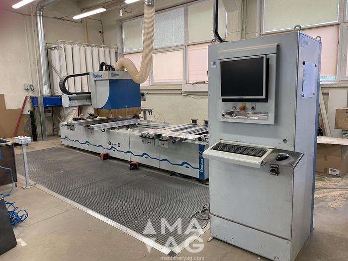 Used Weeke Optimat Venture 2.5 BHC CNC machining center for Sale at ...