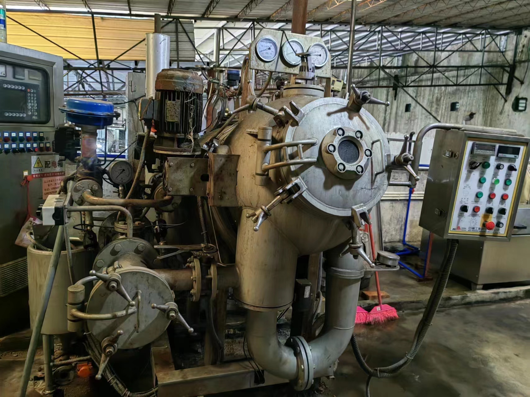 Used 3 sets Taiwan brand Sample Dyeing machine for fabric for Sale in ...