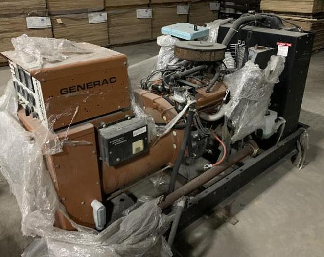 Used GENERAC 92A 01032 S 277 480 VOLT 60 HERTZ 3 PHASE GENERATOR For Used GENERAC 92A 01032 S 277 480 VOLT 60 HERTZ 3 PHASE GENERATOR For