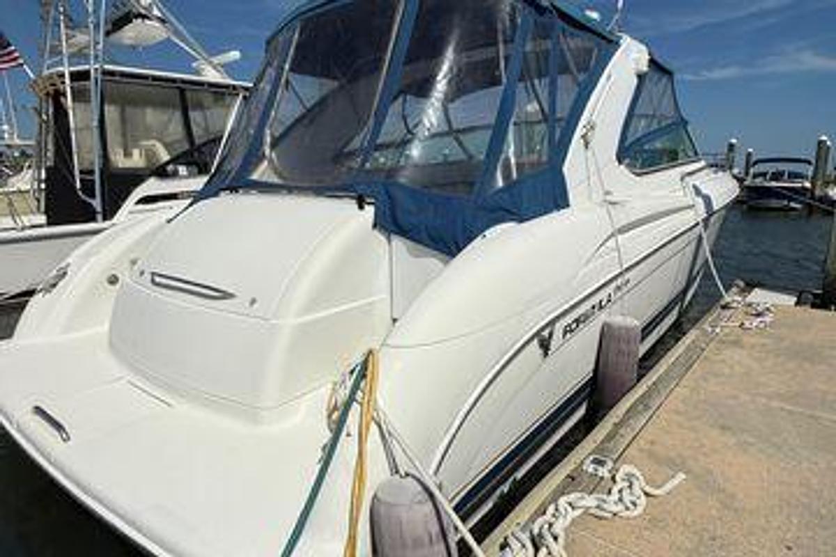Used 1999 Formula 400 Super Sport | 40ft for Sale at Jersey Cape Ya...