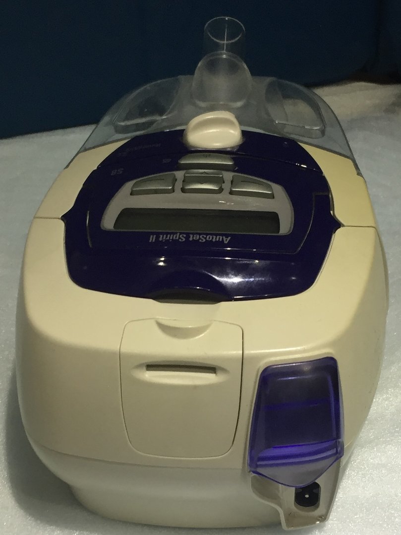Gebraucht Sold ResMed AutoSet Spirit II mit Luftbefeuchter at Ultra ...
