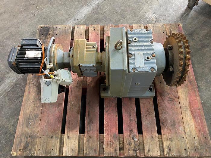 Used Sew-Eurodrive Motor with Helical Gearbox for Sale at Steep Hill ...