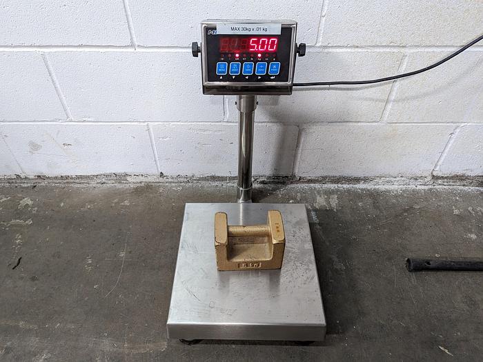 Western Scale M1 30 kg Bench Scale