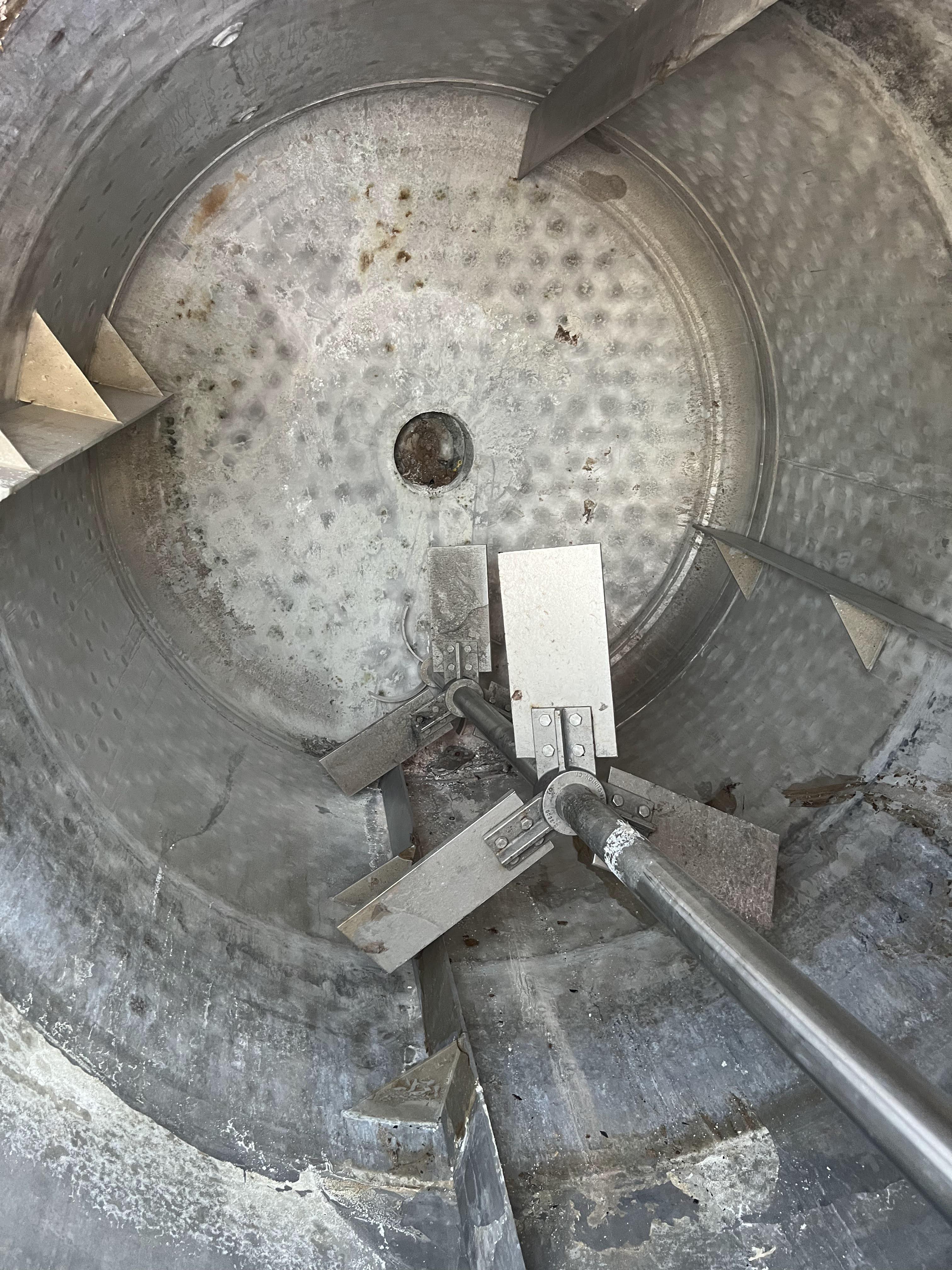 Used Dimple Jacketed Reactor Tank with Agitation for Sale at Steep Hill ...