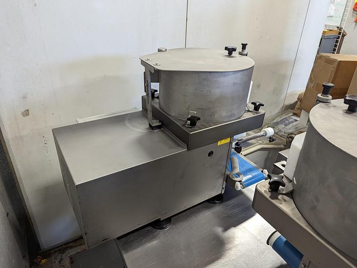 Used Deighton Formatic R2200 Food Former for Sale at Steep Hill ...