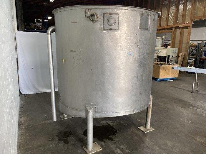 Used SS 1000 Gallon Slope-Bottom Tank for Sale at Steep Hill Equipment ...