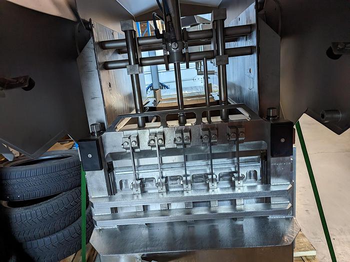 Used Magurit Pneumatic Frozen Block Cutter for Sale at Steep Hill ...