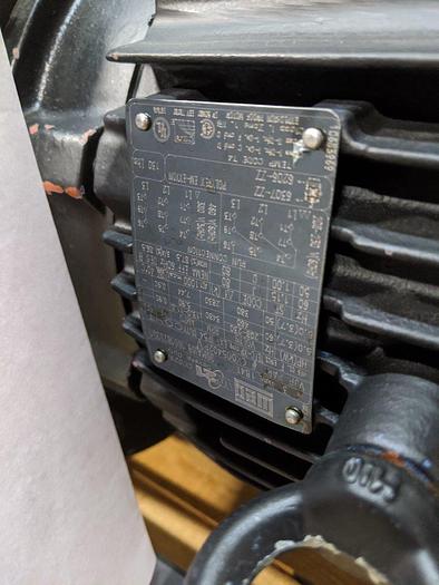 Busch MINK MM Dry Claw Vacuum Pump