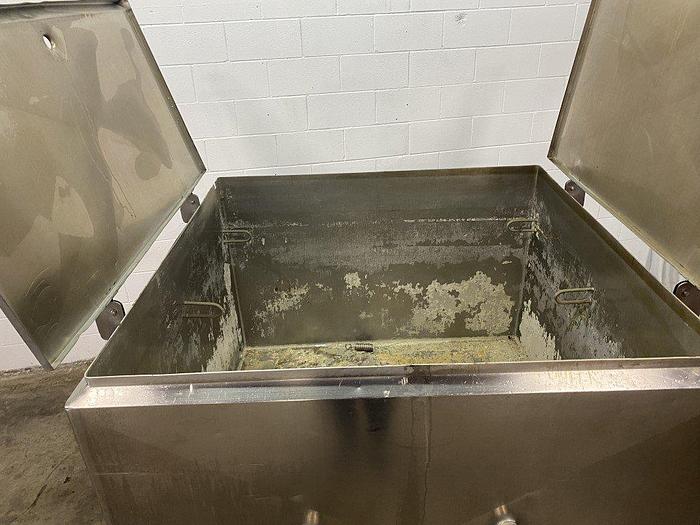 Used 600 Gallon Cook Tank for Sale at Steep Hill Equipment Solutions