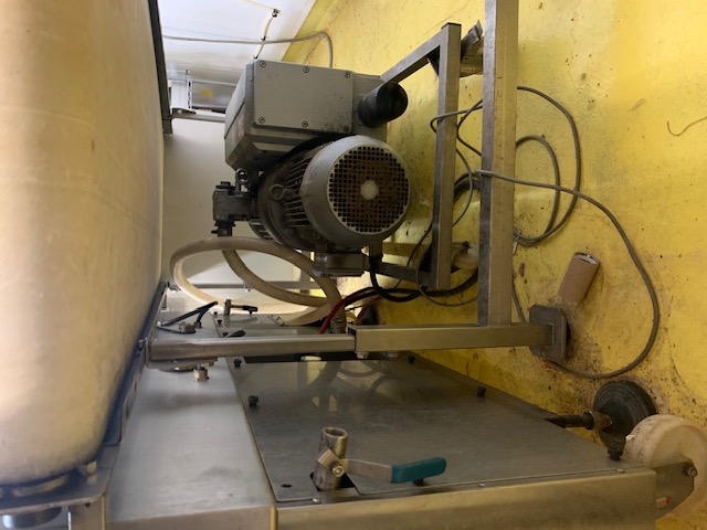 Used Spragg Double Chamber Vacuum Packager for Sale at Steep Hill ...