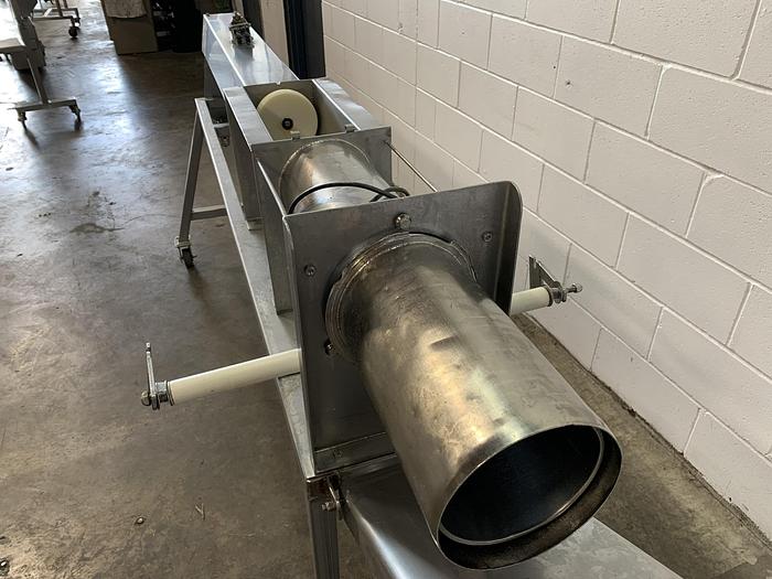 Pneumatic Meat Netting Machine