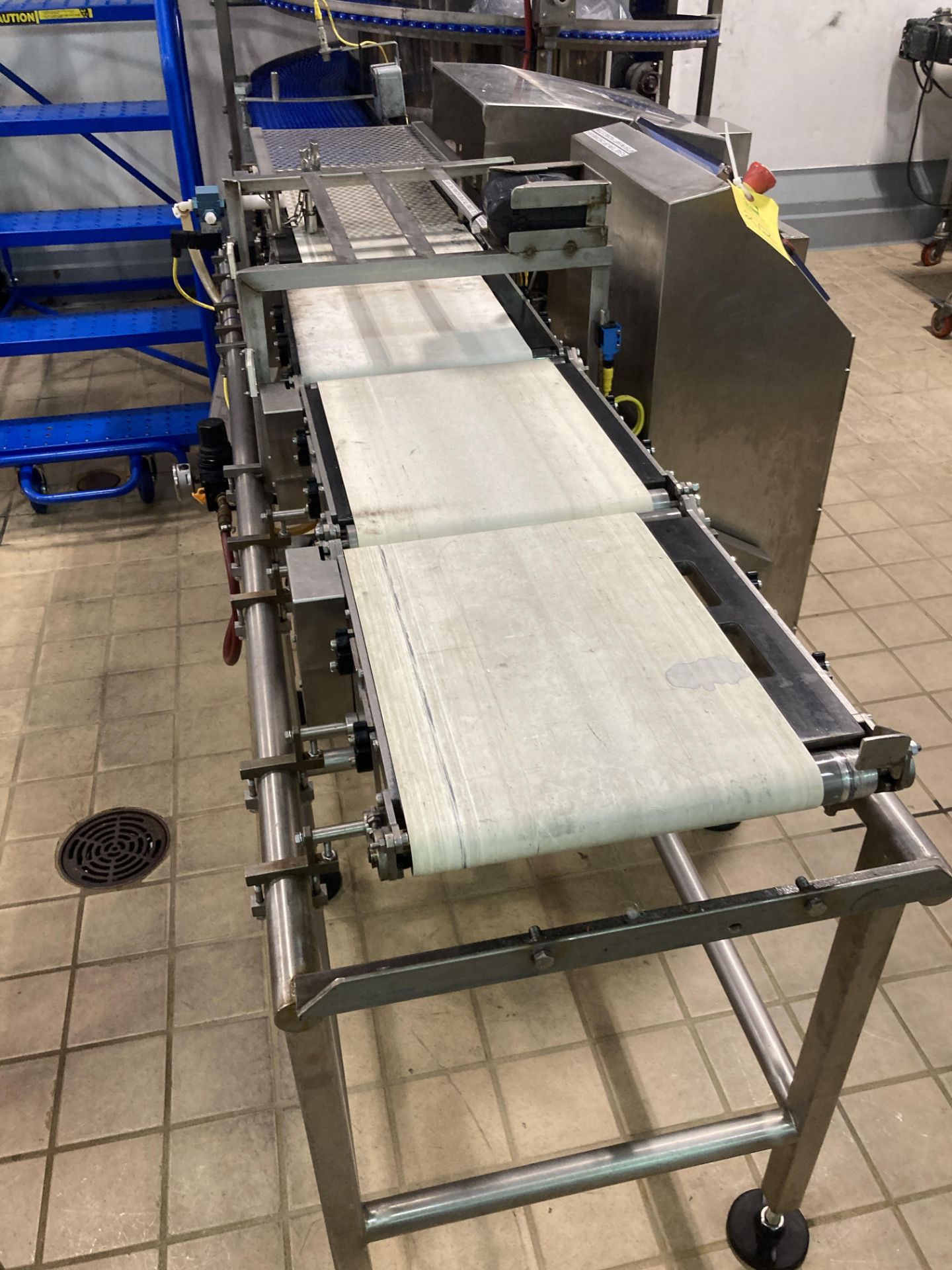 Used Loma Checkweigher Inline Conveyor System for Sale at Steep Hill ...