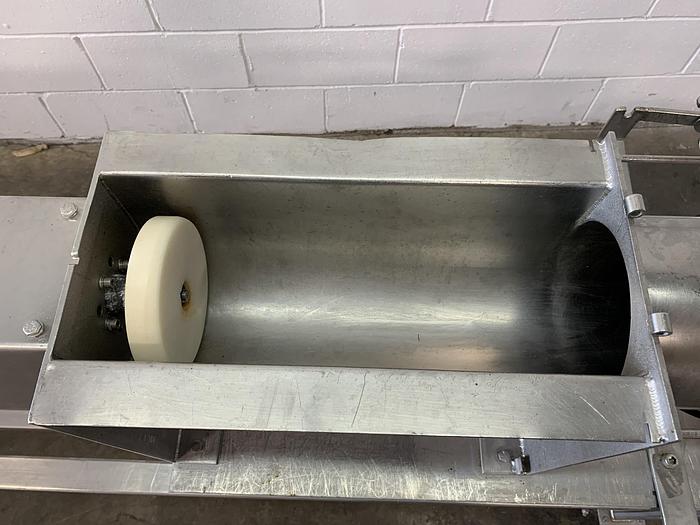 Pneumatic Meat Netting Machine