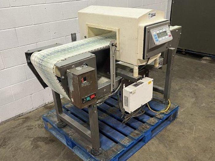 Used Goring Kerr DSP 2 Metal Detector for Sale at Steep Hill Equipment ...