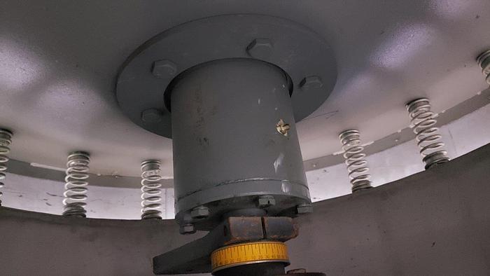 Used DZJX Round 3-Deck Vibratory Sifter Separator for Sale at Steep ...