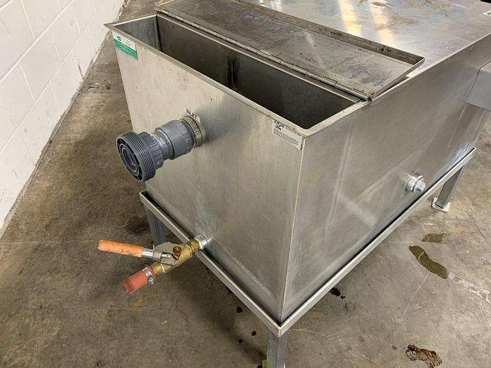 Used Goslyn 320 Grease Extractor for Sale at Steep Hill Equipment Solutions