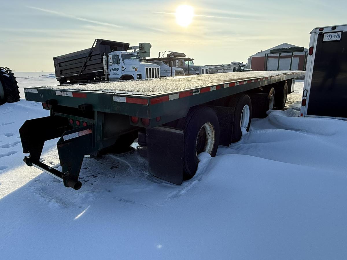 Used 1989 Fruehauf 48', 4 Axle Flat Deck Trailer for Sale at Wi...