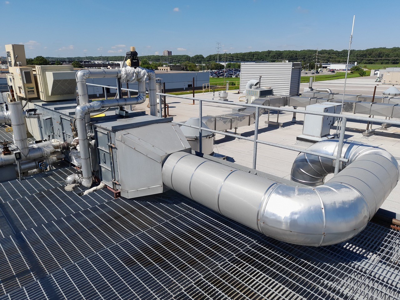 Used FREUND VECTOR - Fluid Bed Dryer - VCF30 M for Sale at MLTC-Europe