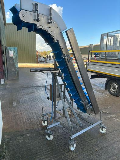 Used SYSPAL INCLINE CONVEYOR for Sale in Melksham, United Kingdom