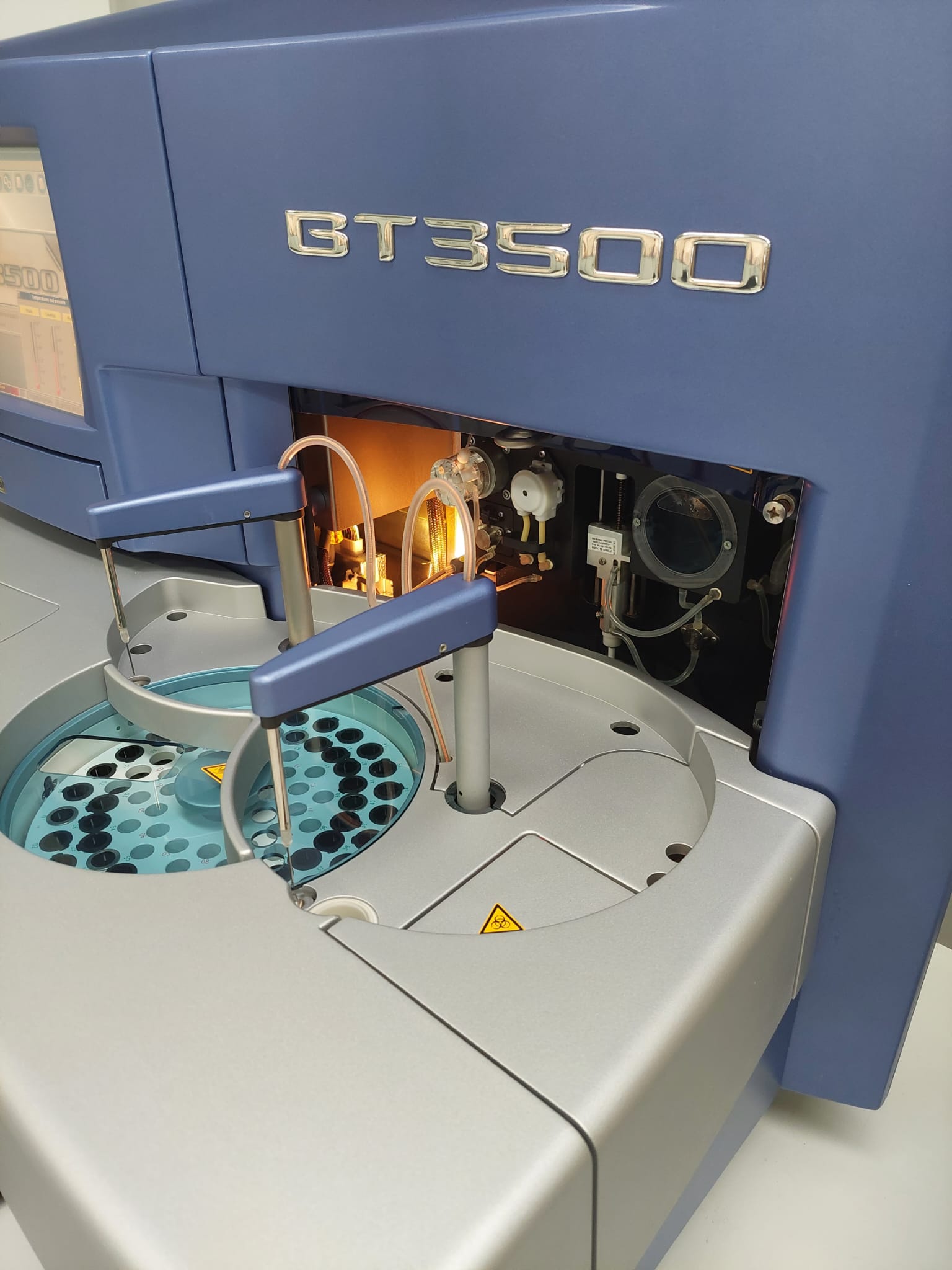 Refurbished Biotecnica BT3500 Chemistry analyzer for Sale in Povoa ...