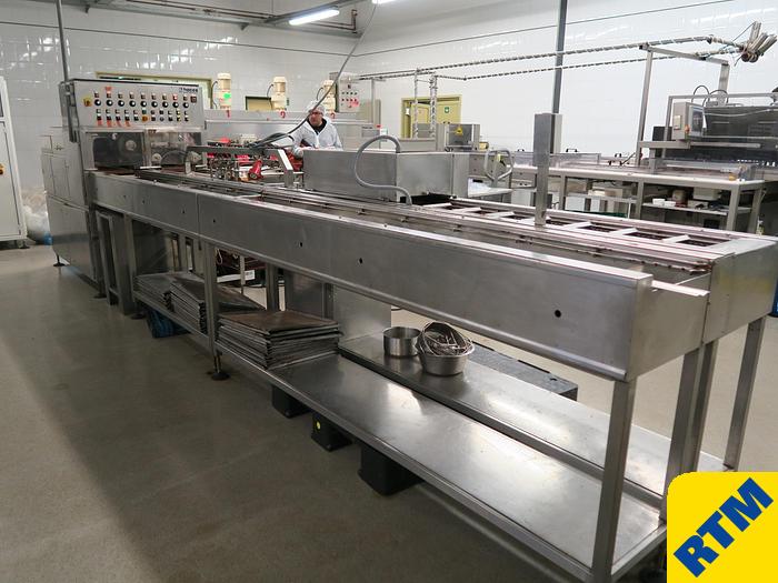 Chocolate & confectionery machinery - Chocolate Moulding Machin...