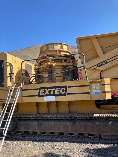 Used Sold 2007 EXTEC X44 at Grinder Crusher Screen
