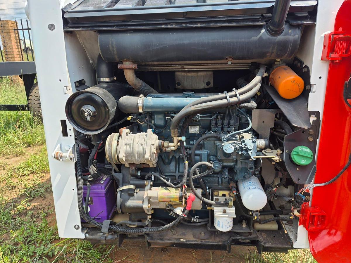 Used BOBCAT S175 COMPACT SKID STEER (RUNNER) (BATTERIES NOT INCLUDED ...