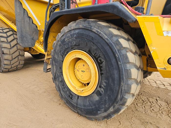Used BELL B40D 6X6 ARTICULATED DUMP TRUCK (RUNNER) for Sale in ...