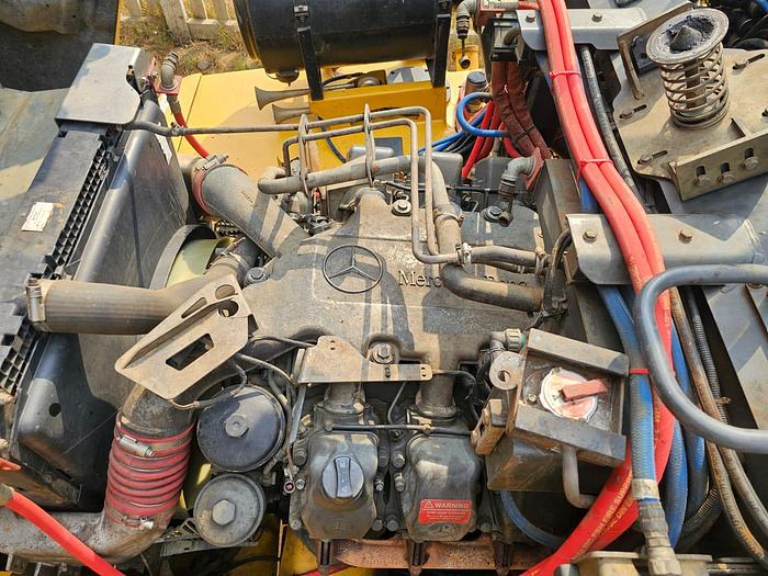 Used BELL B40D 6X6 ARTICULATED DUMP TRUCK (RUNNER) for Sale in ...