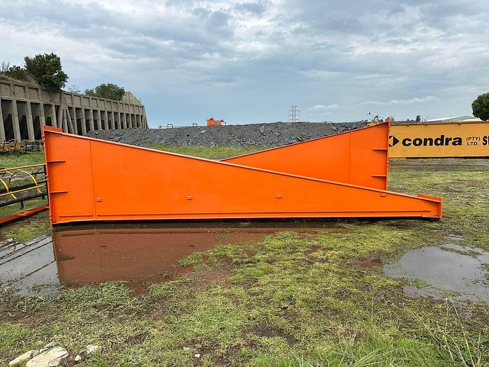 Used 32 000 KG DOUBLE GIRDER PORTAL OVERHEAD CRANE (DISMANTLED ...