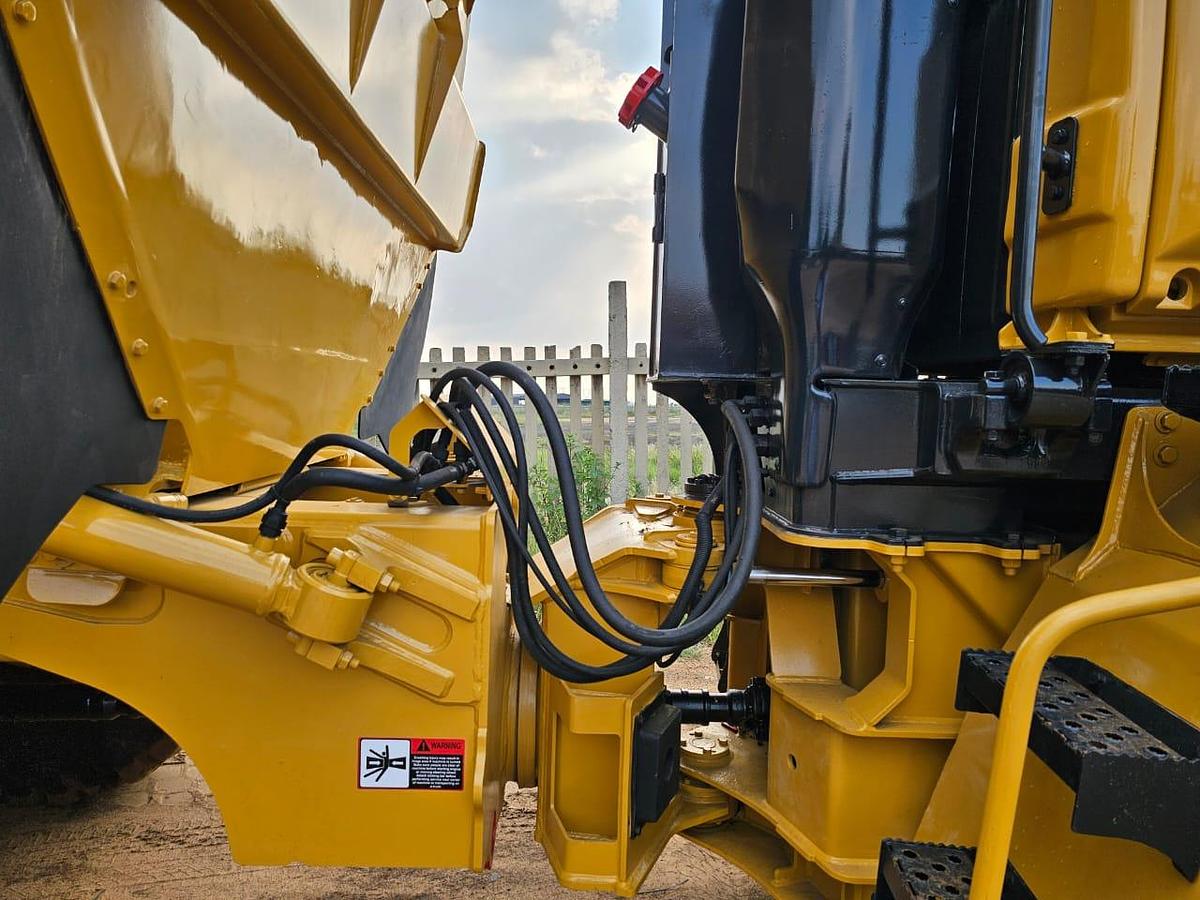 Used BELL B18D ARTICULATED DUMP TRUCK - OPERATIONAL for Sale in ...