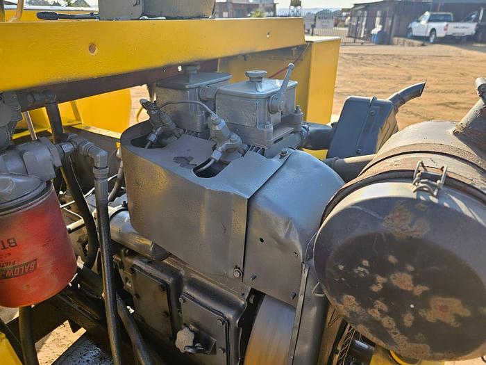 Used 2 TON WINGET 4X4 CONCRETE DUMPER WITH TWIN CYLINDER DIESEL ENGINE ...