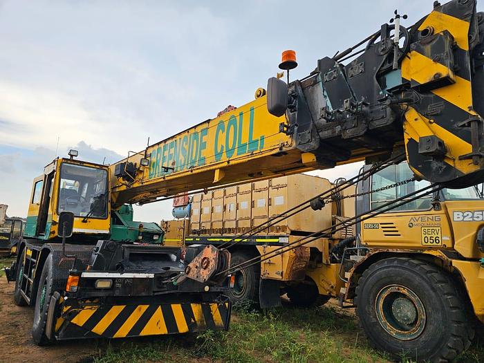 Used TADANO 25 TON CRANE (ENGINE GOOD BUT CONTROLS HAS WIRING PROBLEMS) for Sale in Emalahleni, S...